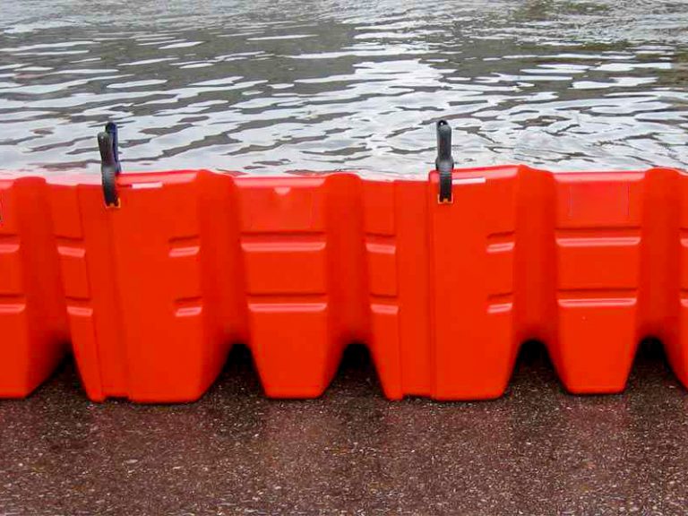 Quels sont les différents types de barrières anti-inondation ...